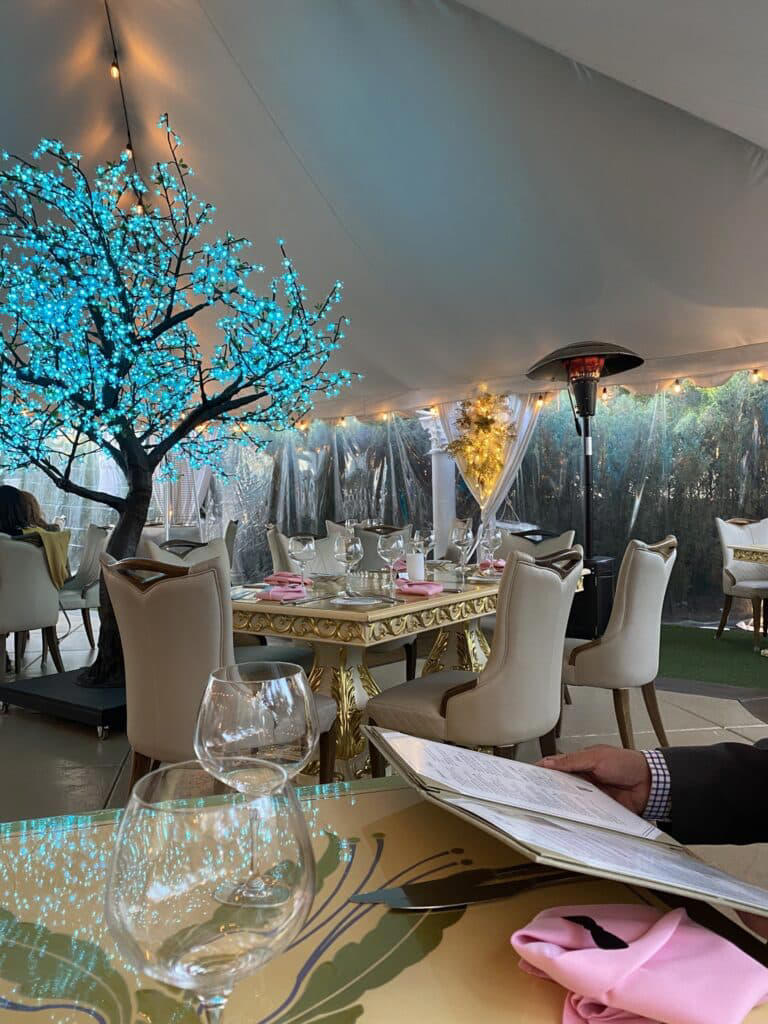 6 Amazing Orange Circle Restaurants You Have to Experience