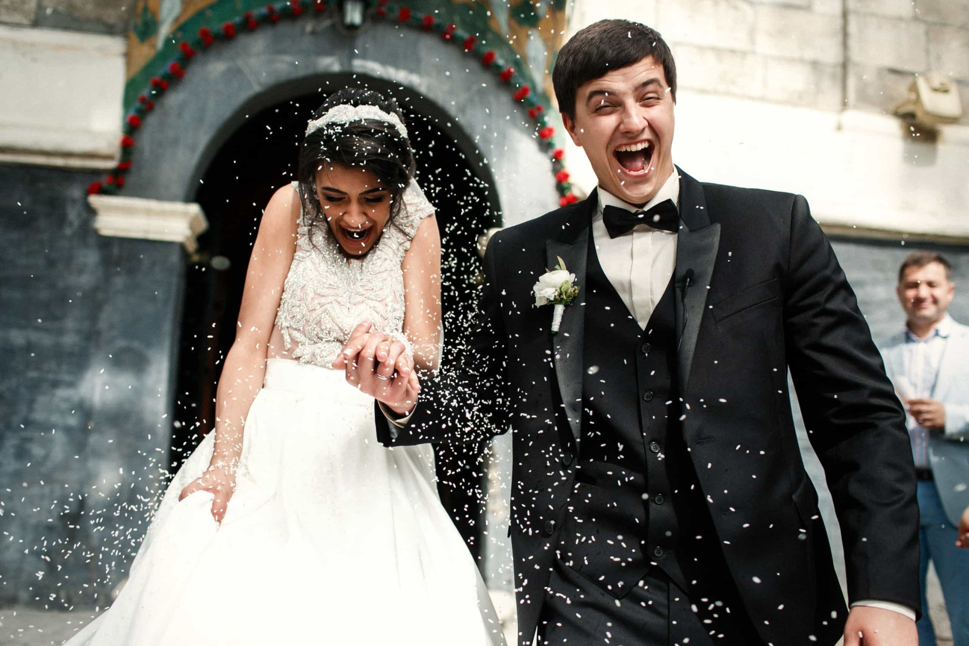 Wedding traditions: do you really know the meaning behind them?