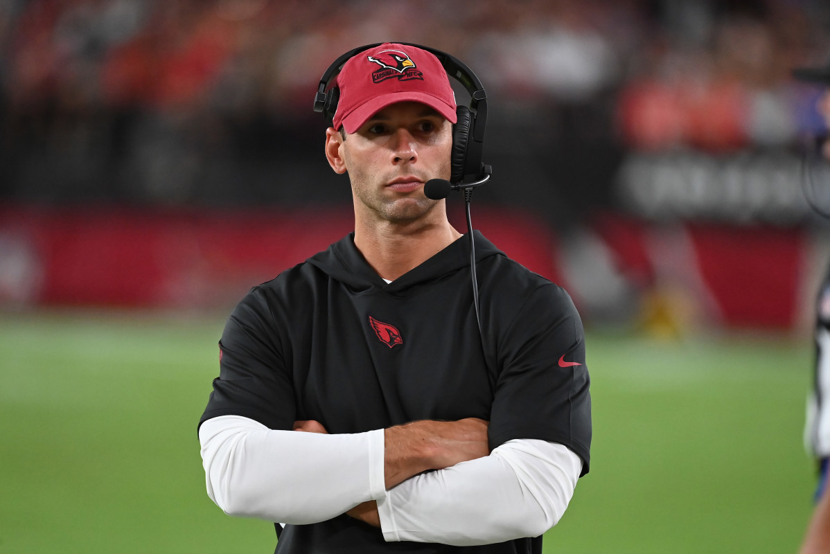 Jonathan Gannon becomes 3rd NFL head coach fired Monday