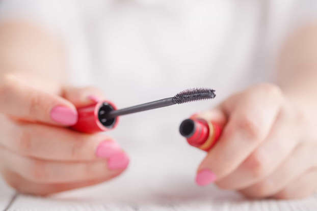 Les erreurs de maquillage les plus courantes et comment les éviter Les erreurs de maquillage les plus courantes et comment les éviter