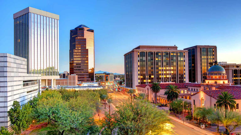 5 cities where you can retire on $1,750 a month with great weather