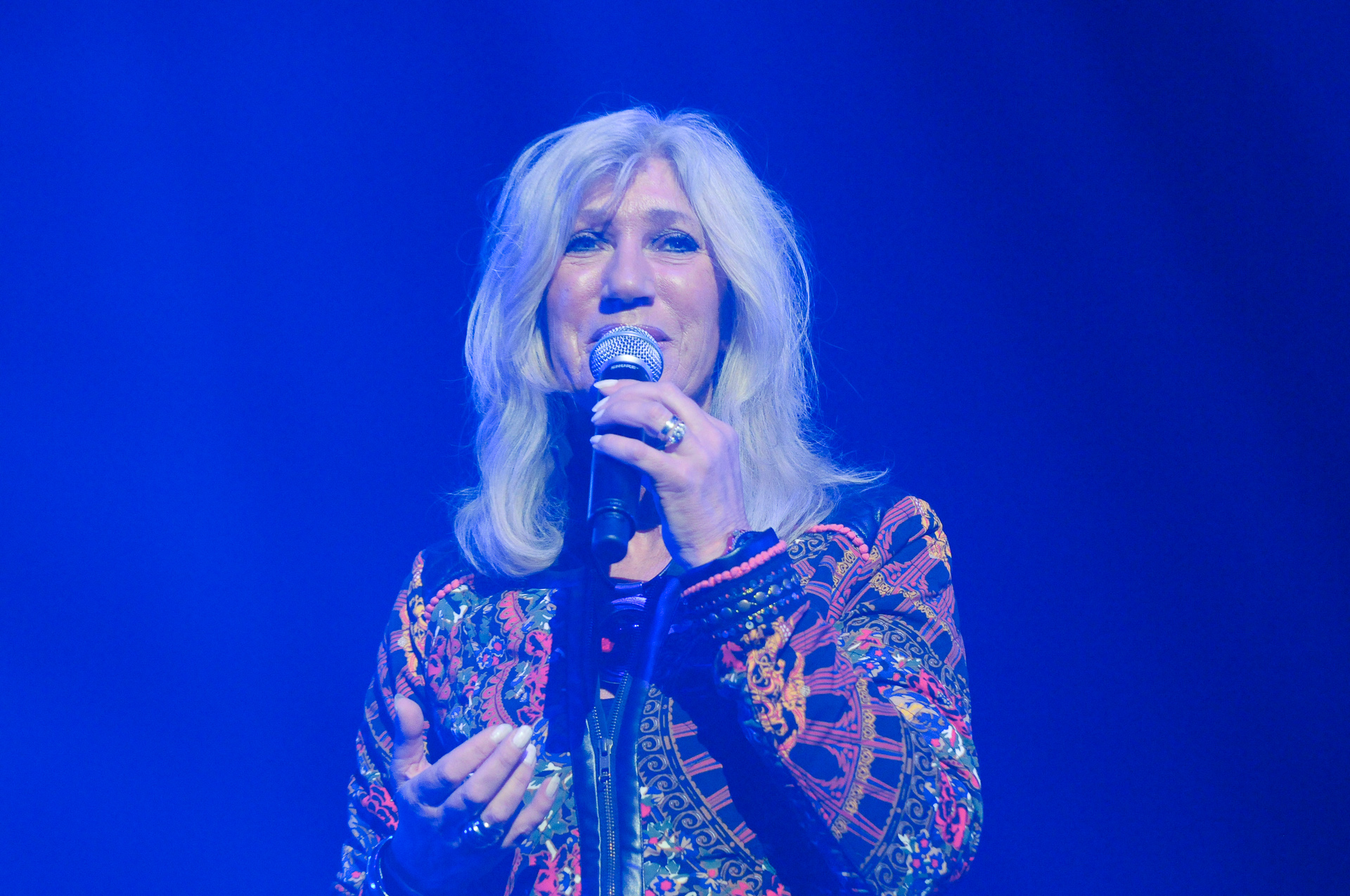 Zo komt Maggie MacNeal aan haar artiestennaam