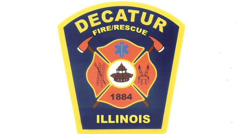 Decatur firefighters rescue residents from windows in apartment fire; 2 ...