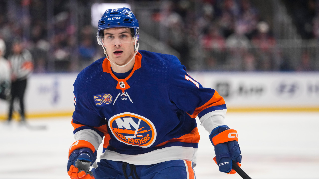 Islanders’ Roy drawing inspiration from Rocky during Barzal’s injury ...