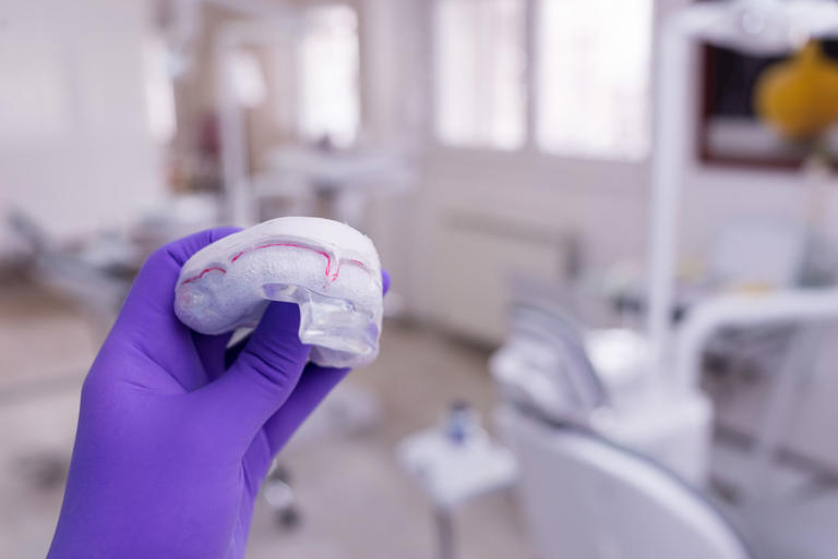 Jaw pain warning signals and practical next steps