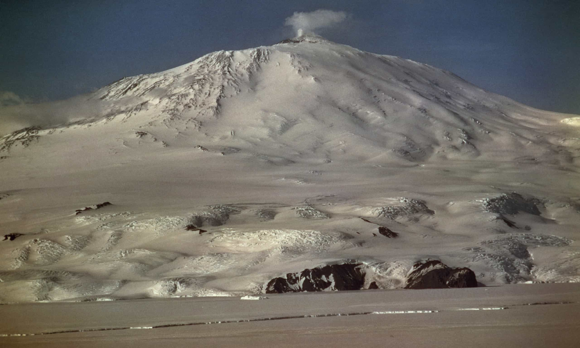 The deadliest passenger plane crashes ever