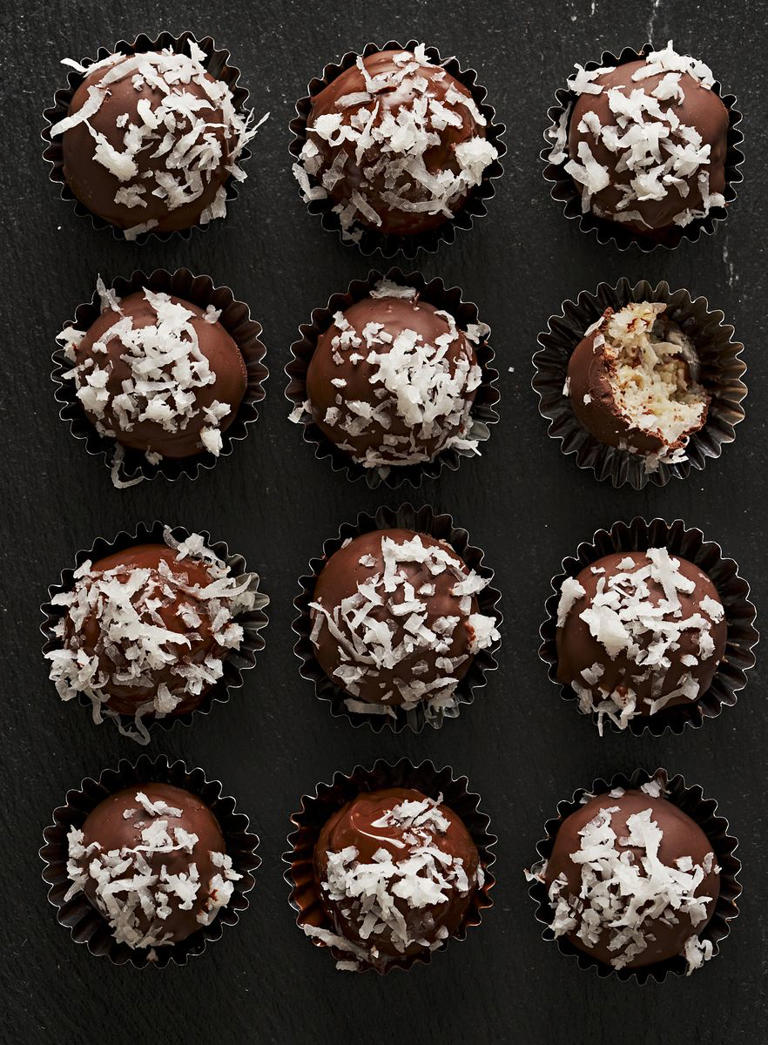 90 extra-easy holiday desserts to take some stress off your plate this ...