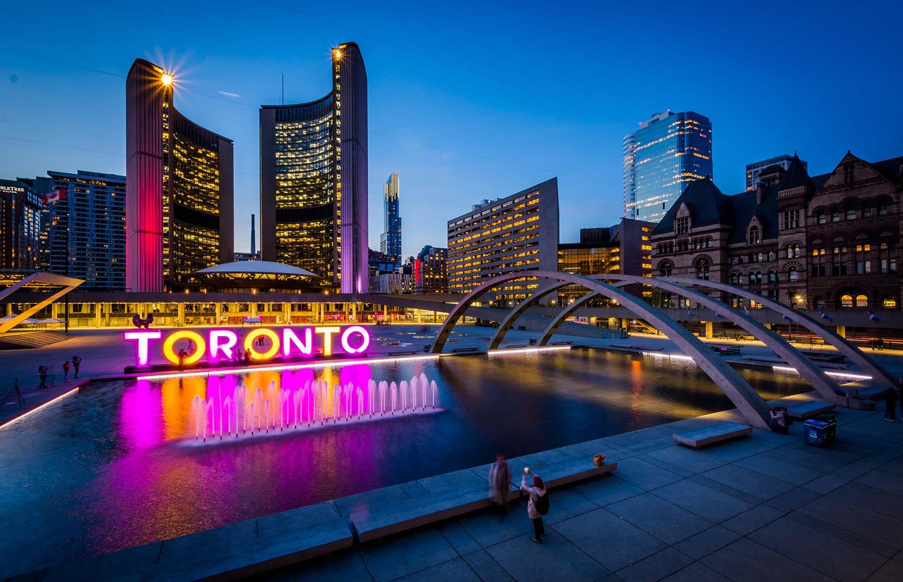 25 famous cities that aren't actually the capital city