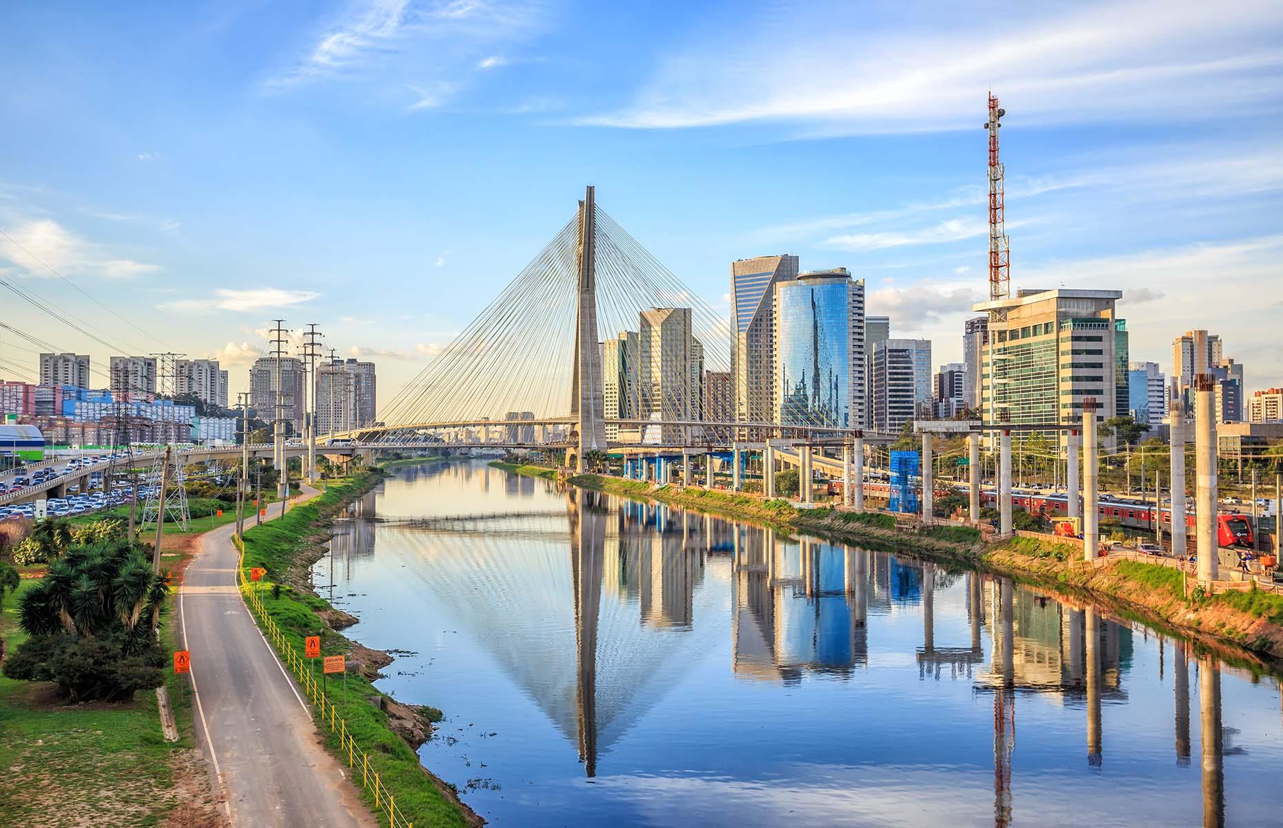 25 famous cities that aren't actually the capital city