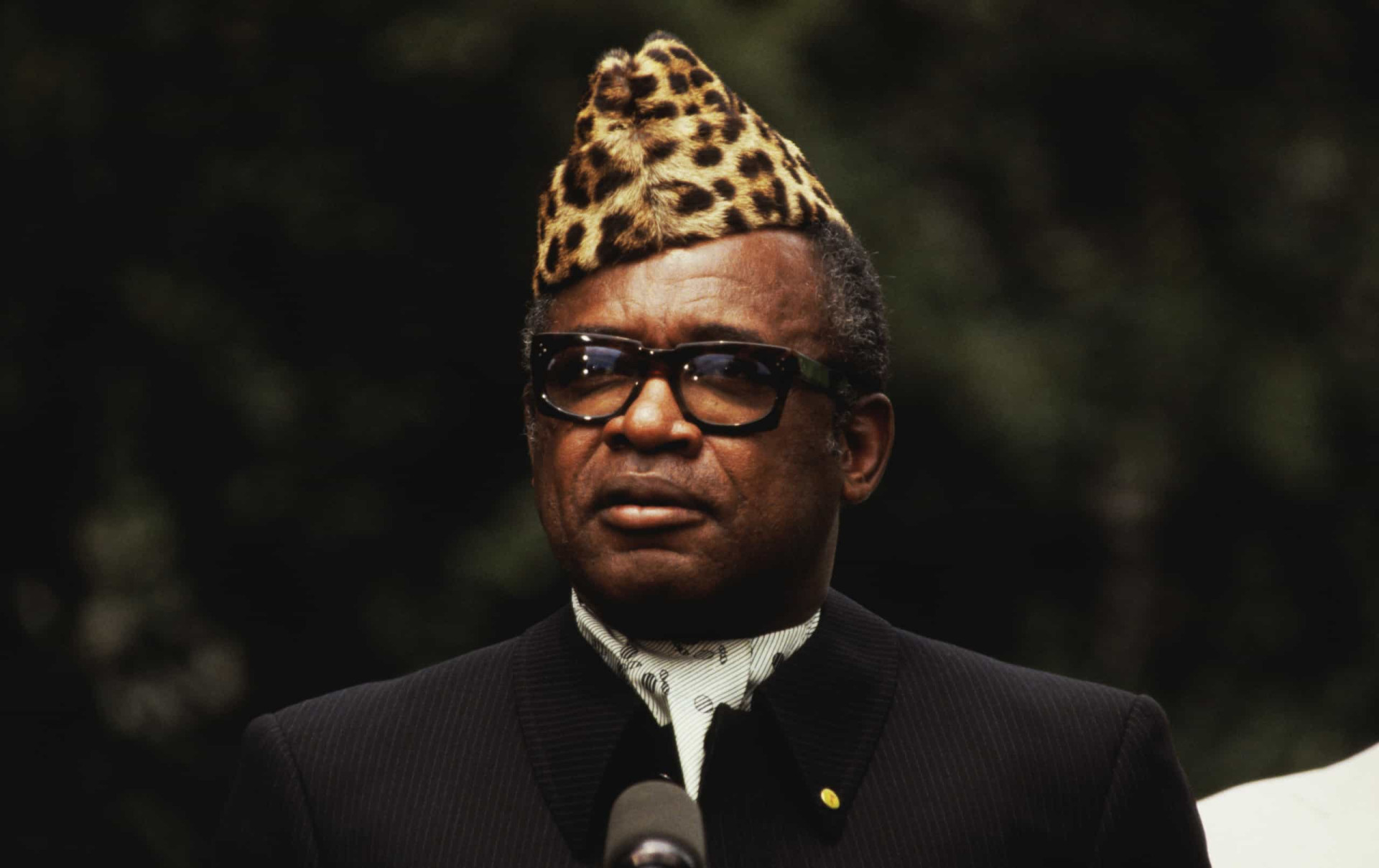 Diseases and disorders of history's notorious tyrants