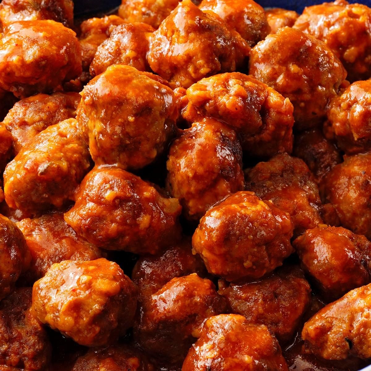 5-star recipes you can toss in the slow cooker