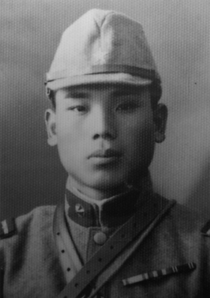 Ces soldats japonais ont obstinément refusé de se rendre à la fin de la ... Ces soldats japonais ont obstinément refusé de se rendre à la fin de la ...