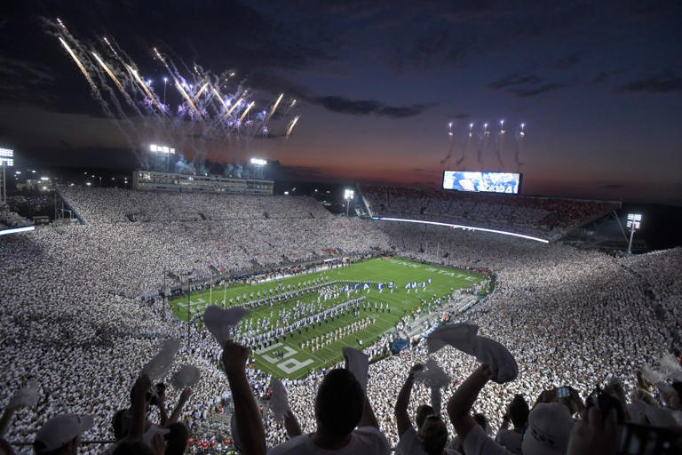 On This Day: Penn State plays first-ever night game at Beaver Stadium
