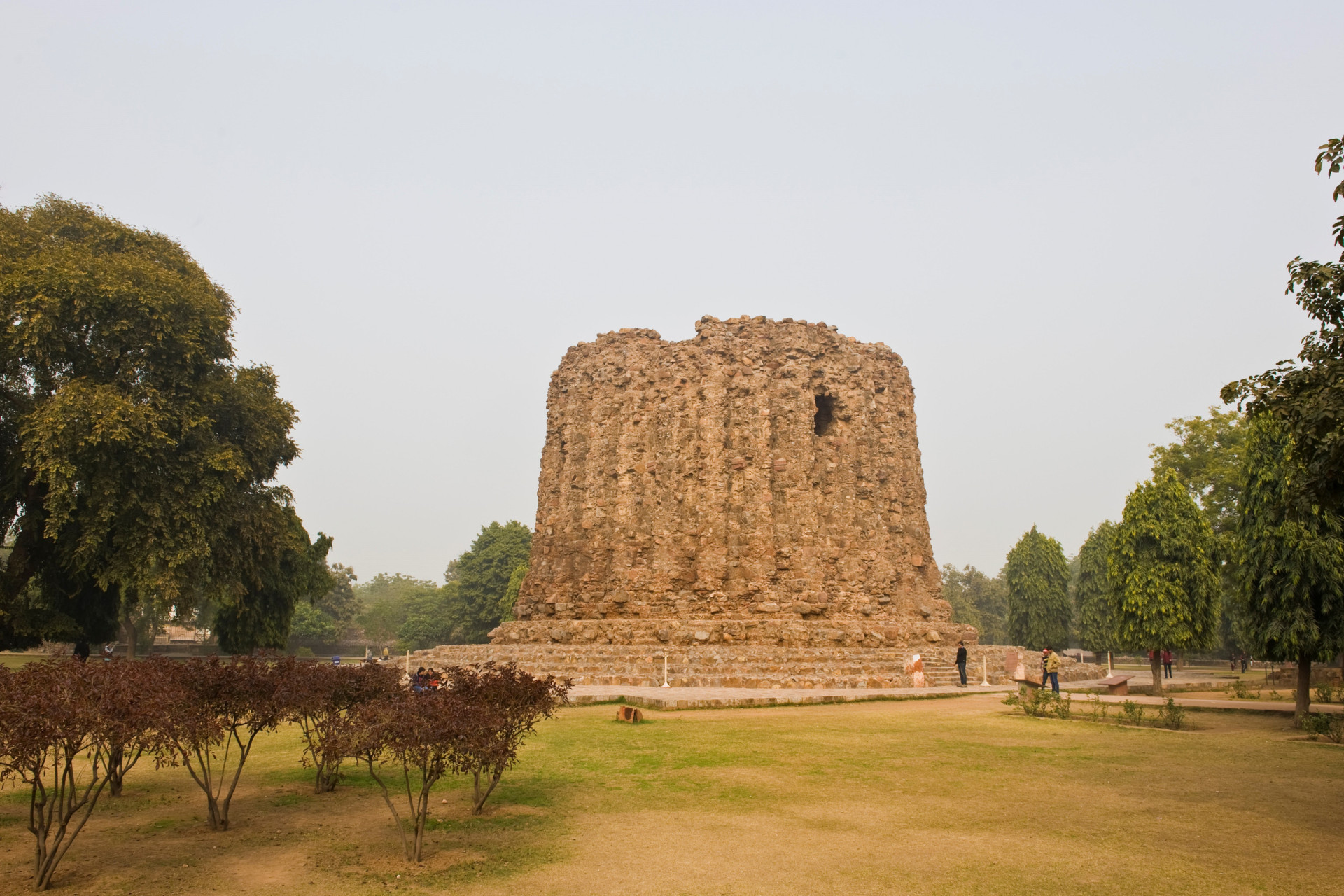 History's most infamous unfinished buildings