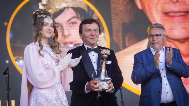 „Drei Haselnüsse für Aschenbrödel“: Das macht Prinz Pavel Travnicek heute