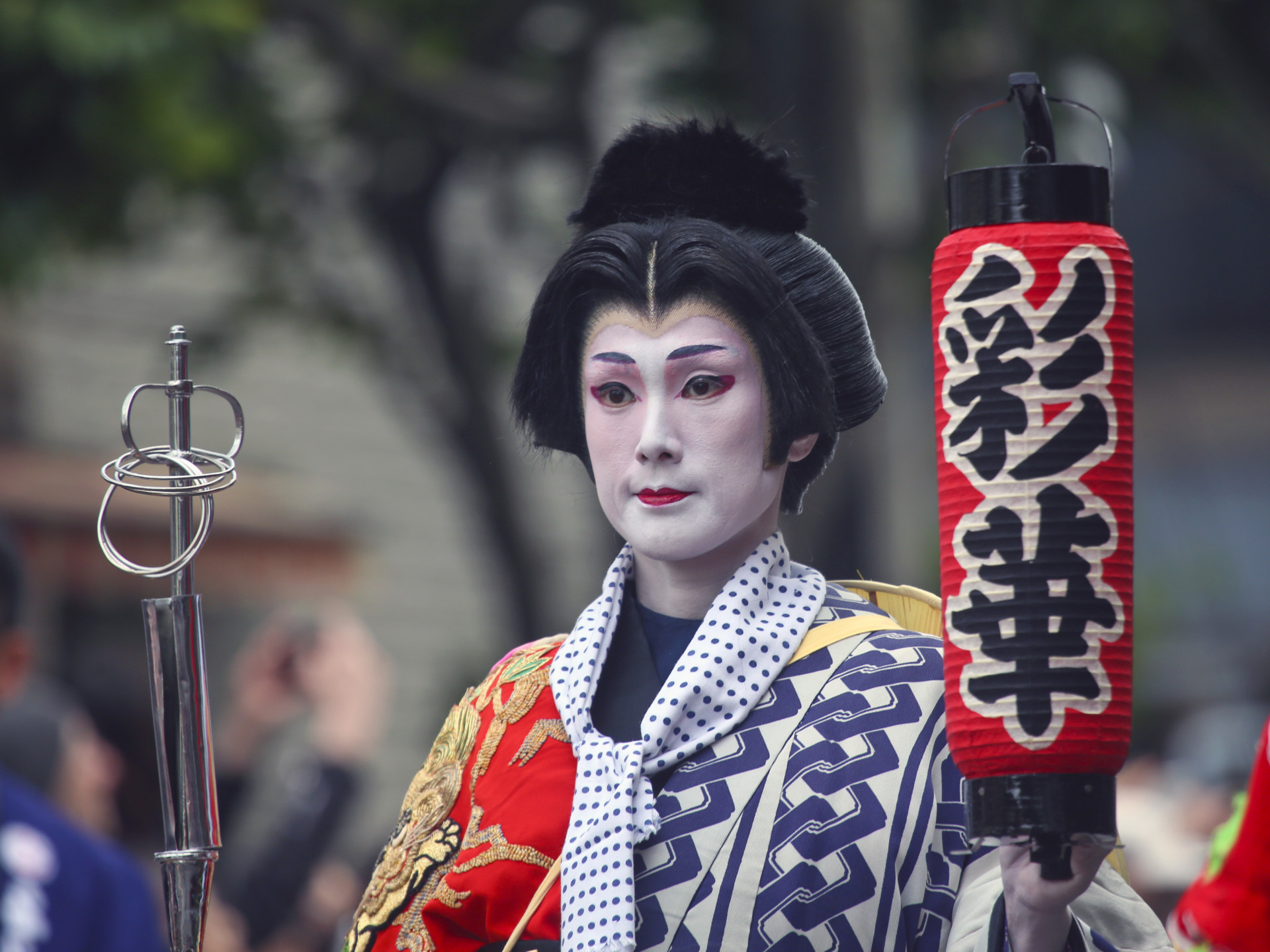 Professor says mysterious object heading for Earth could be sent by ...