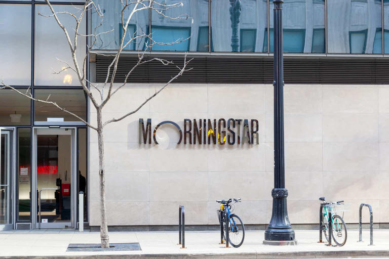 Morningstar to launch public/private model portfolios