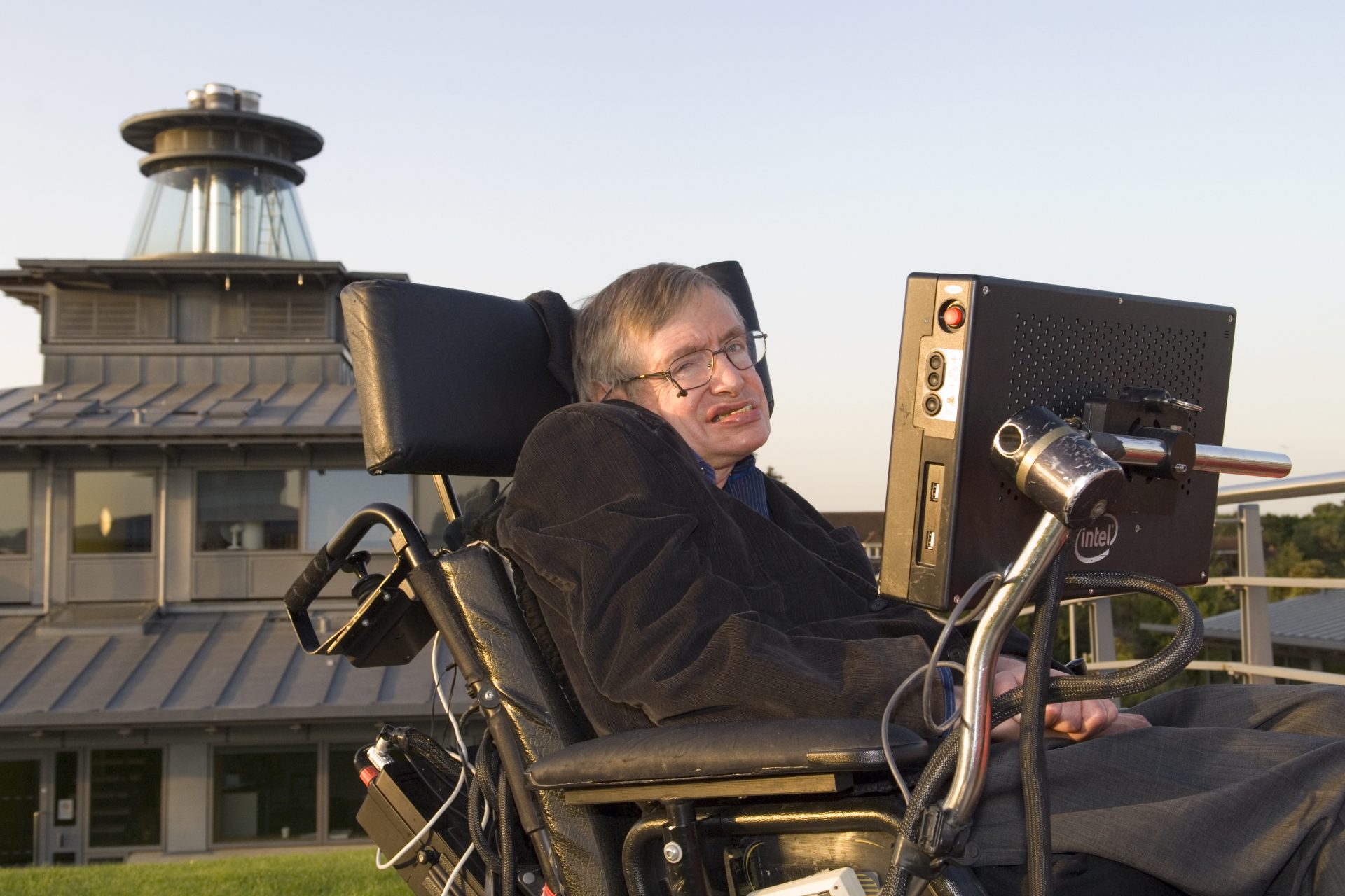Quali sono i limiti dell'universo? Stephen Hawking ce lo spiega.