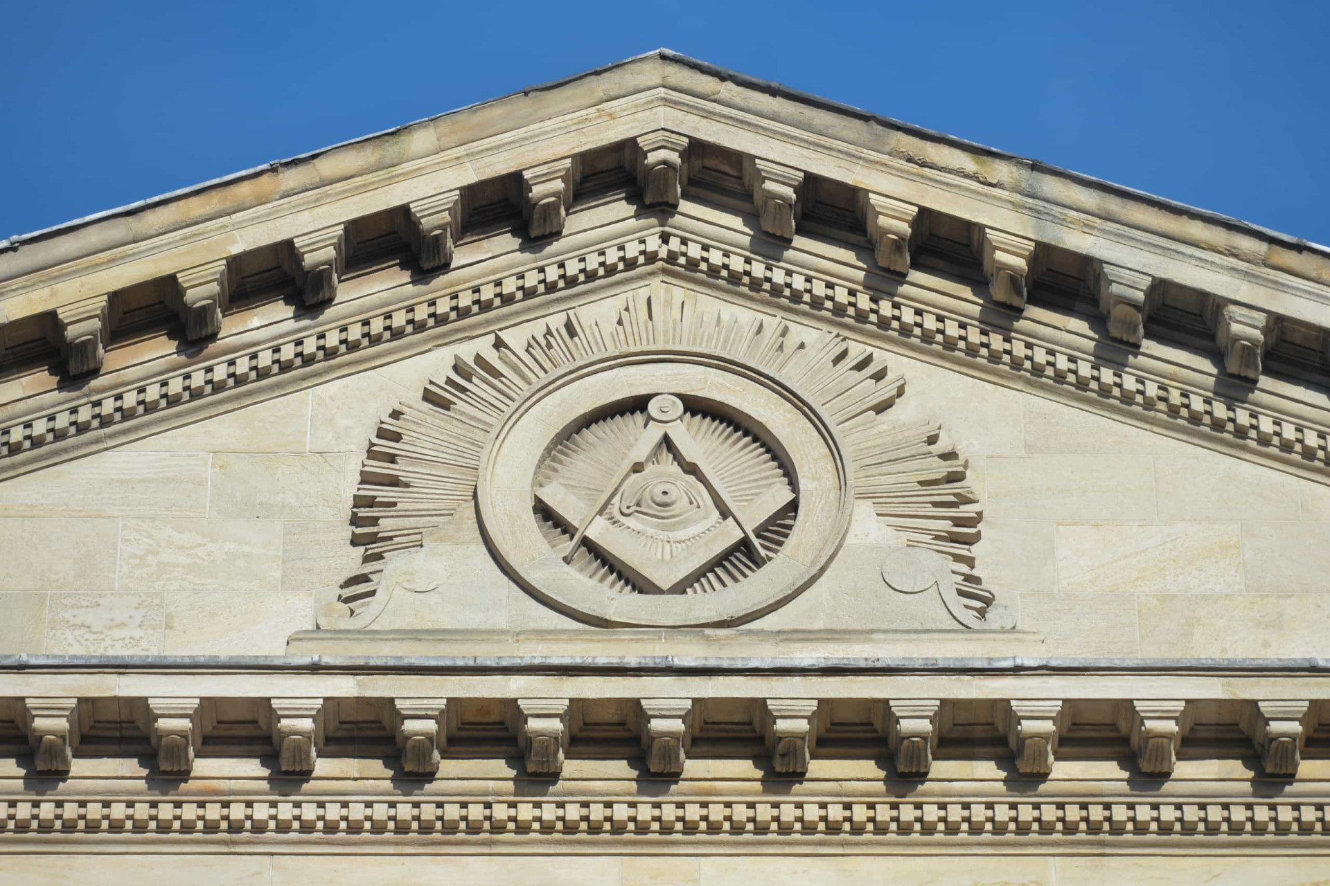 Desciframos los símbolos masónicos más secretos