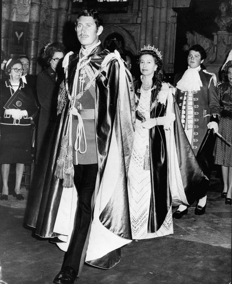 Royal Couture: The Designers Behind Queen Elizabeth II’s Iconic Looks