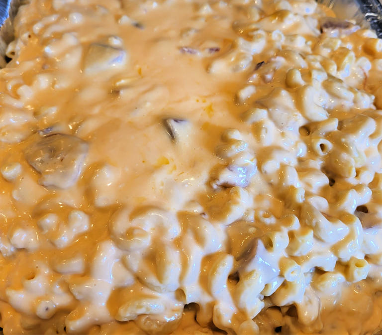 Smoked Ham Mac And Cheese Recipe!!
