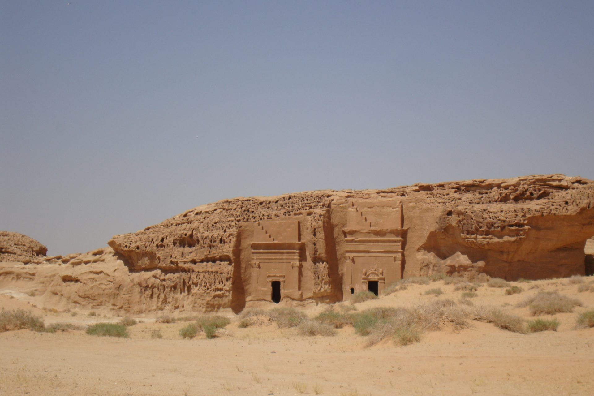 Quiz: Do you know where these monuments are?
