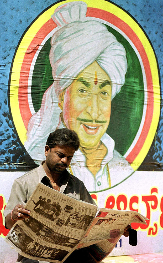 What was the murderous cult known as the thugs?