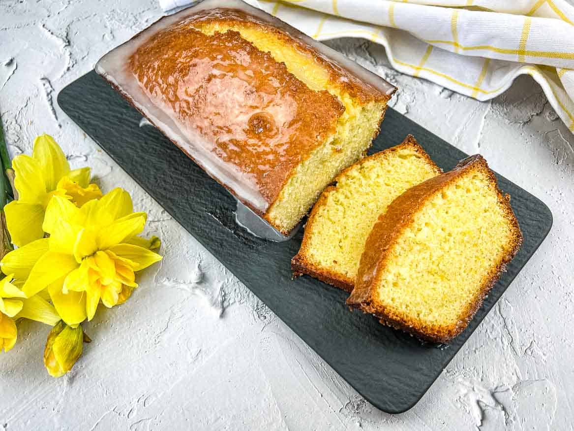 27 crowd-pleasing desserts built for backyard summer get-togethers