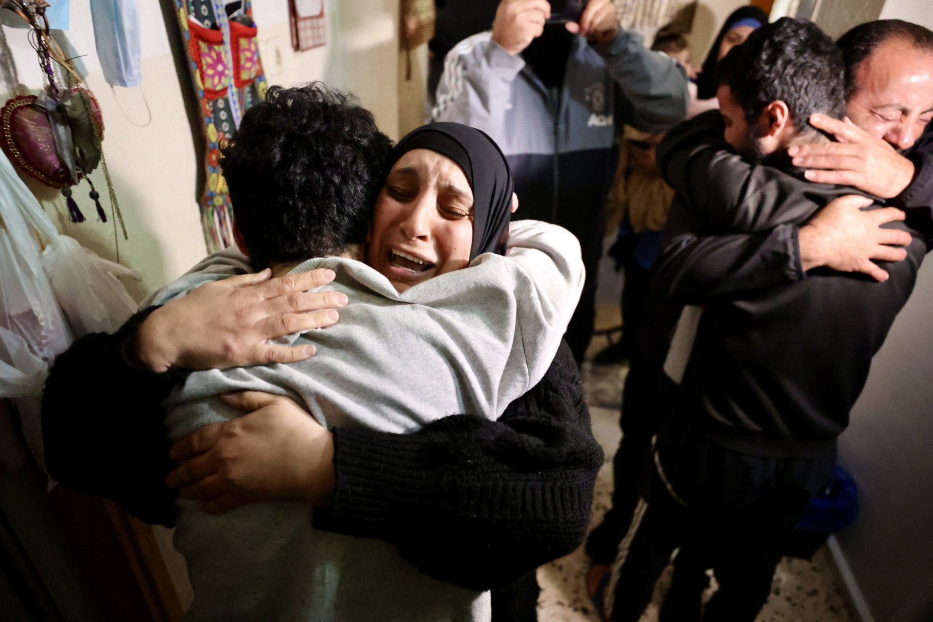 What exactly is a ceasefire?