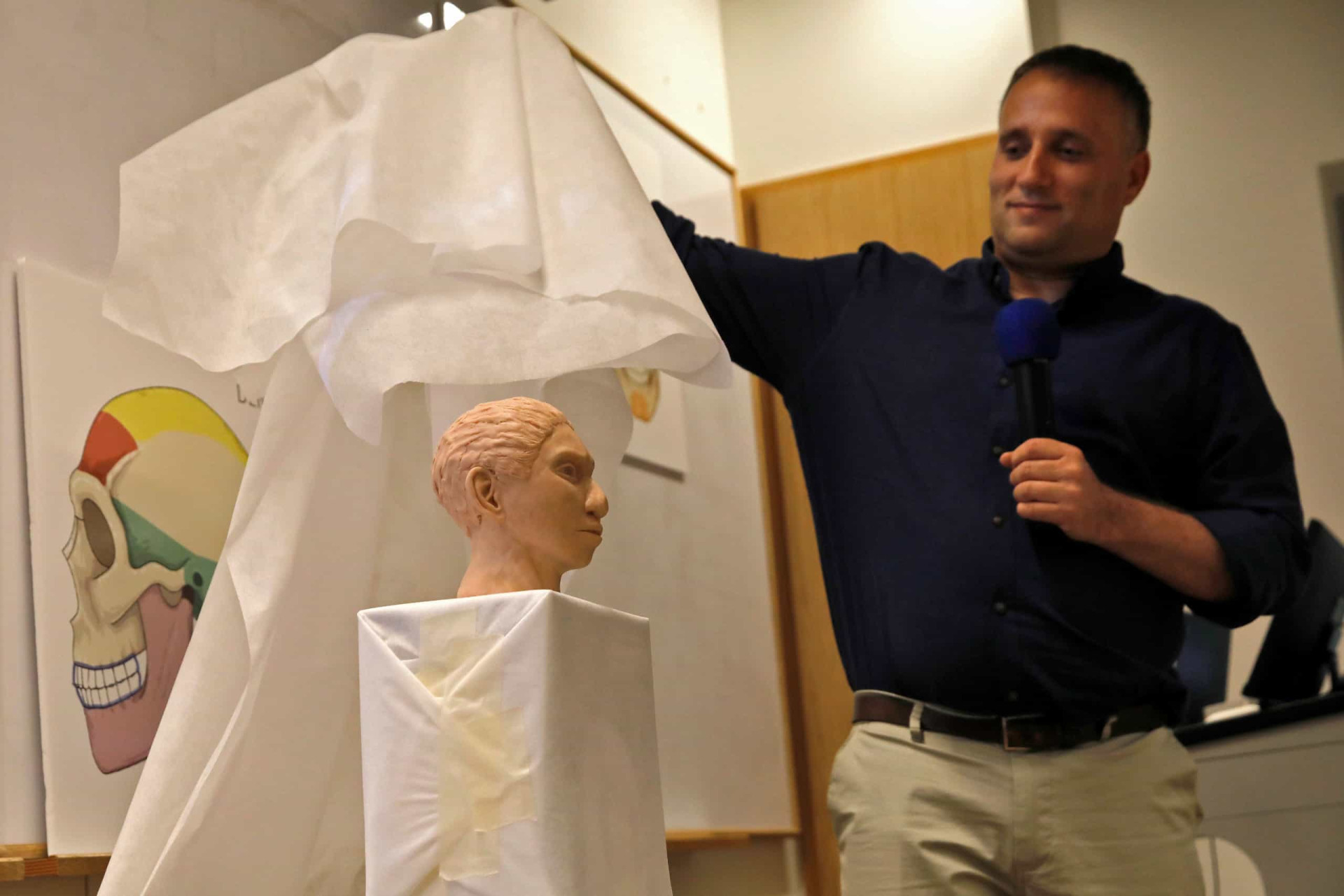 Quanto assomigliamo agli uomini preistorici?