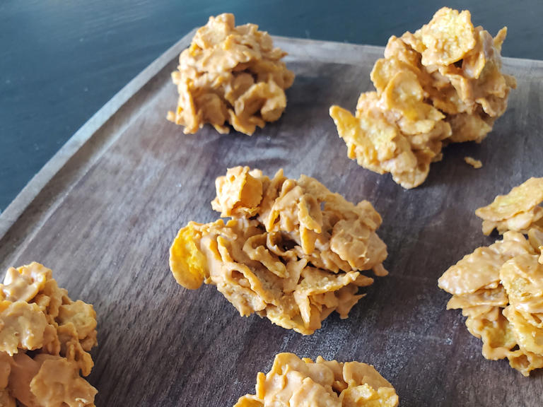 No Bake Butterscotch Cornflake Cookies
