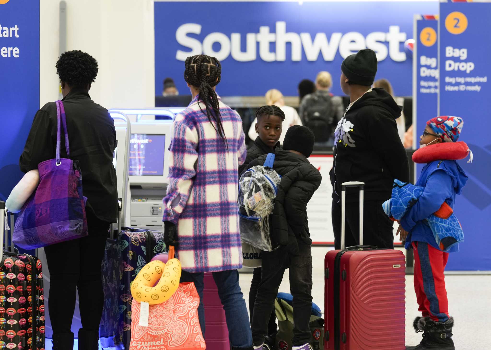 Southwest Airlines plans to end its free checked bag policy for some ...