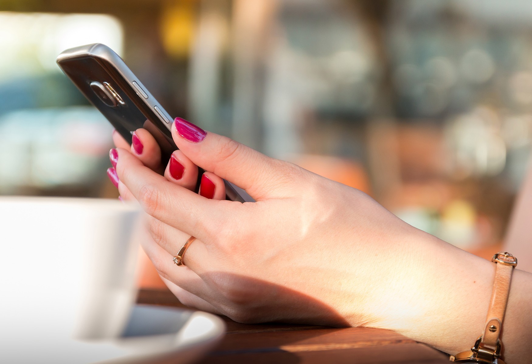 15 tips to help you stick to a financial plan, even when you don’t want to