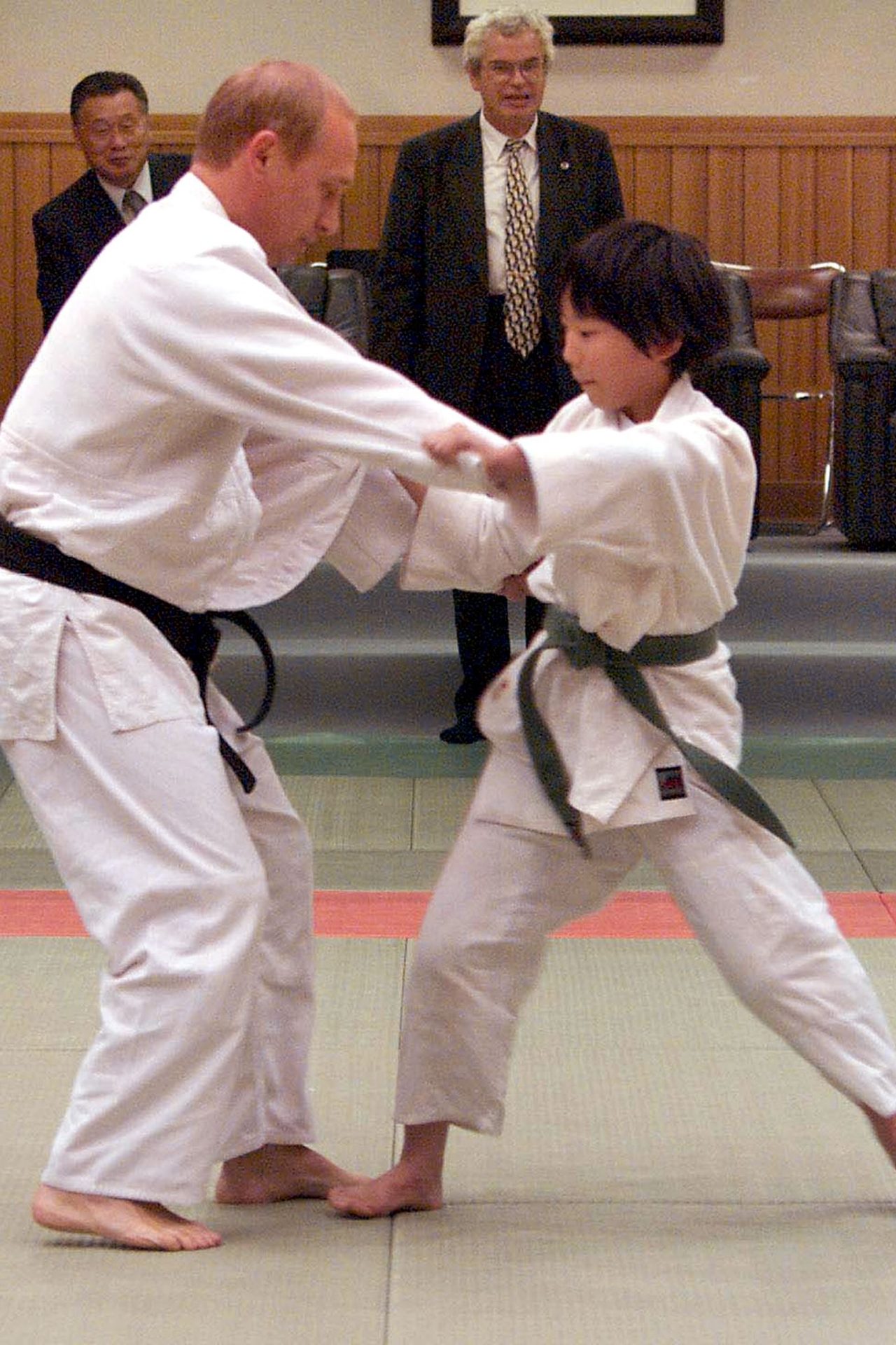 L'enfance de Vladimir Poutine : comment le dirigeant russe est devenu l ...