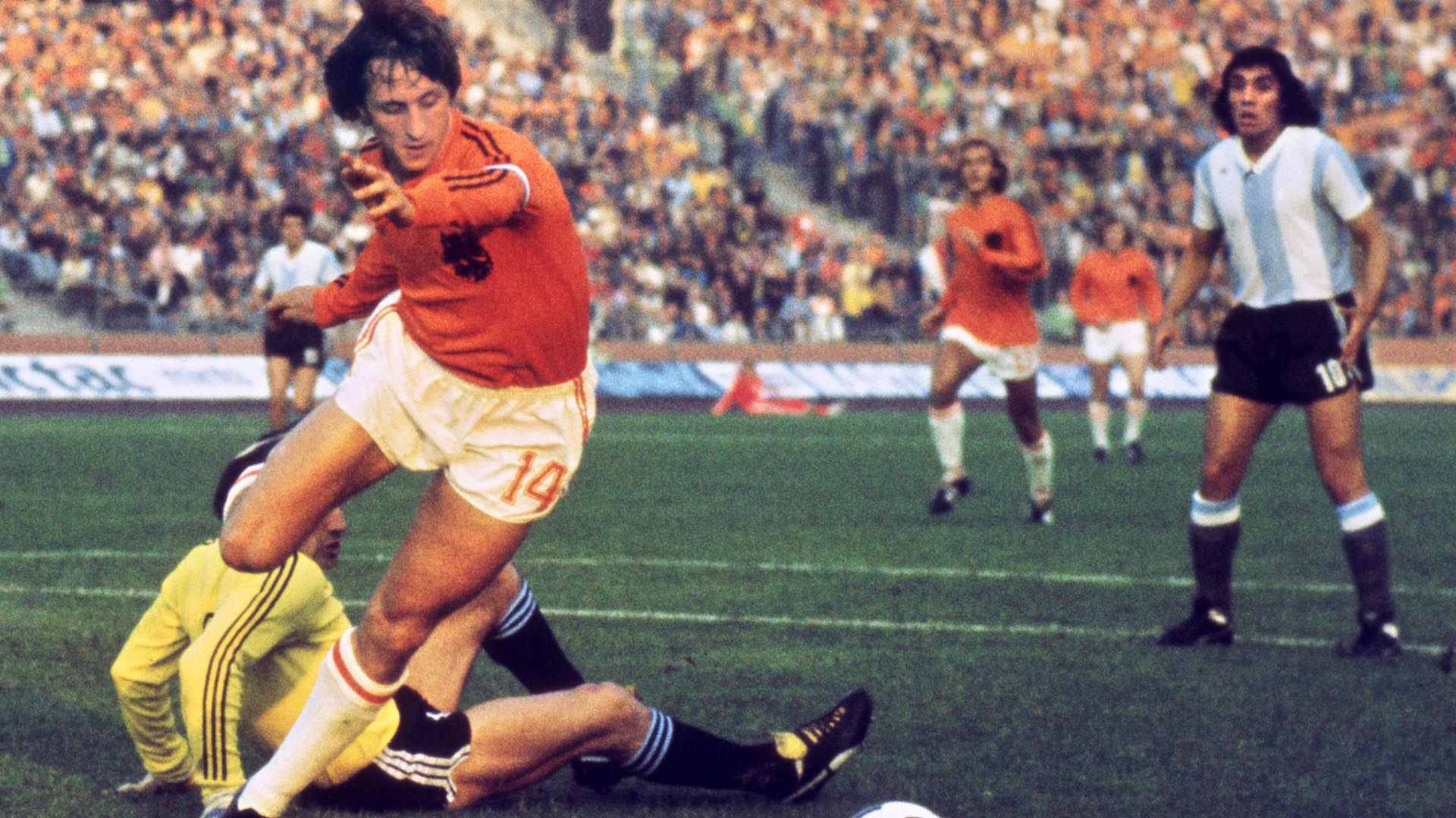 Johan Cruijff en andere bijgelovige sporters die rituelen inzetten om ... Johan Cruijff en andere bijgelovige sporters die rituelen inzetten om ...