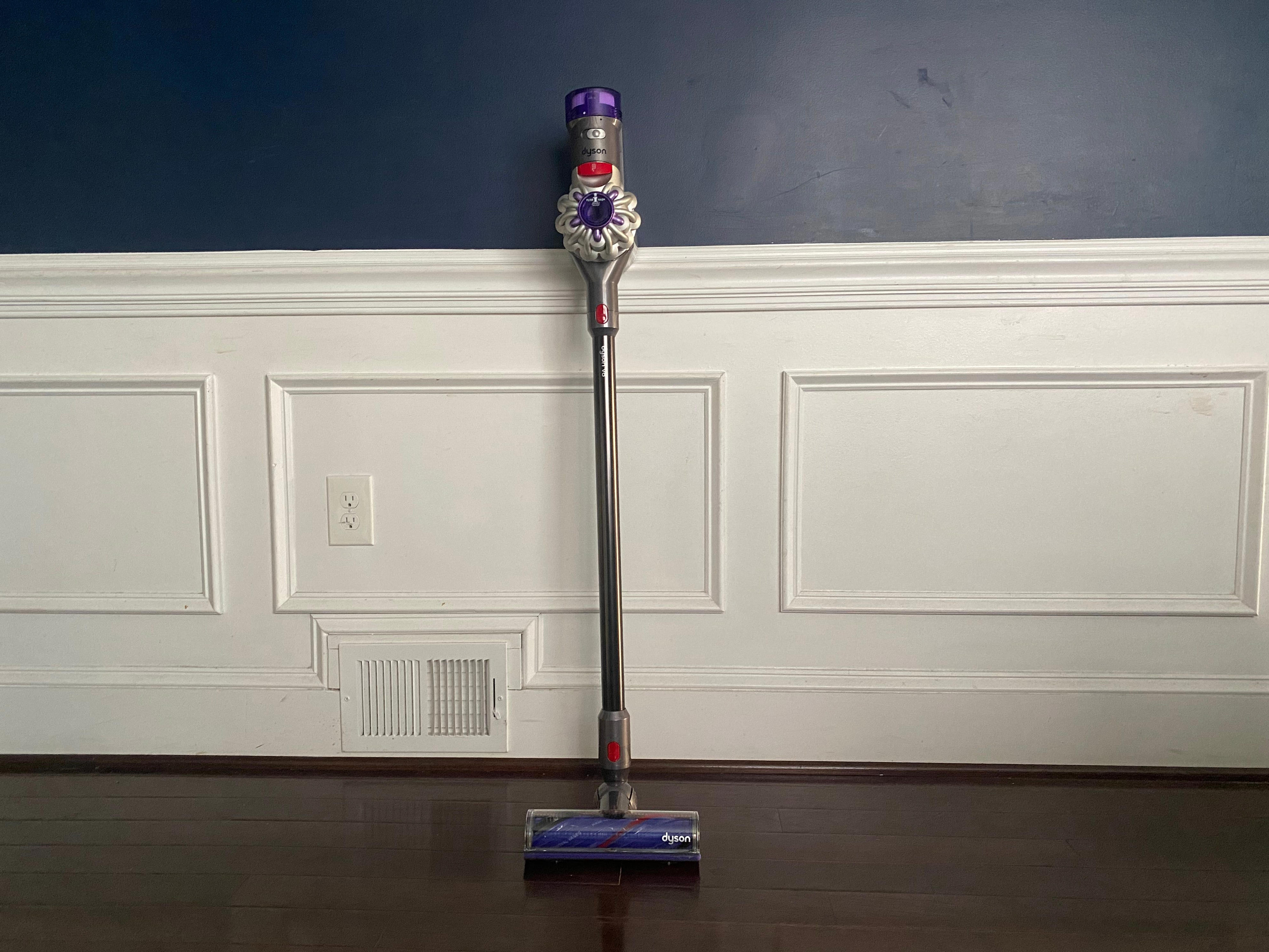 Dyson's most affordable vacuum still packs a punch — here's how the V8 ...