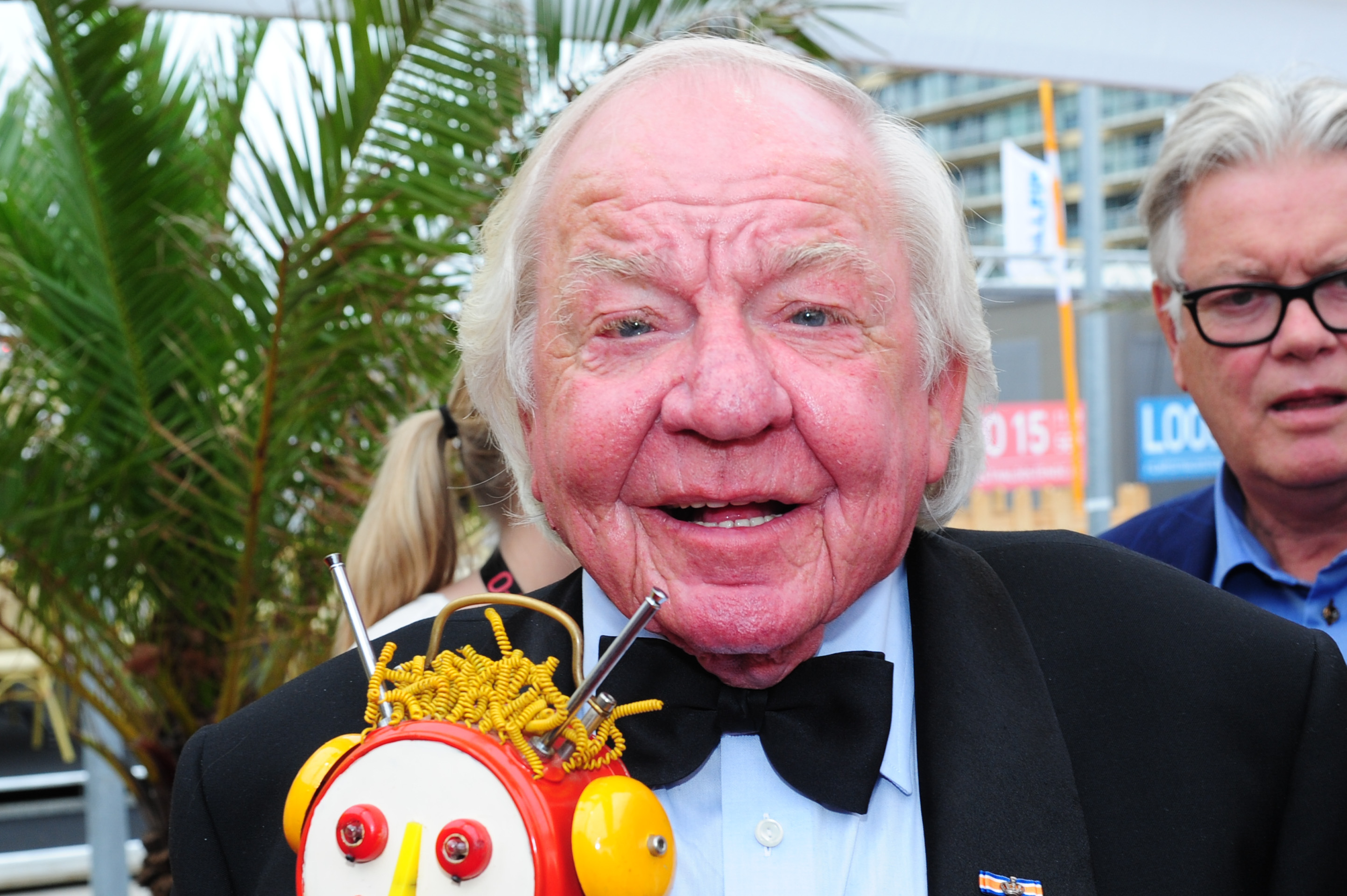 Donatella Versace shows off new look