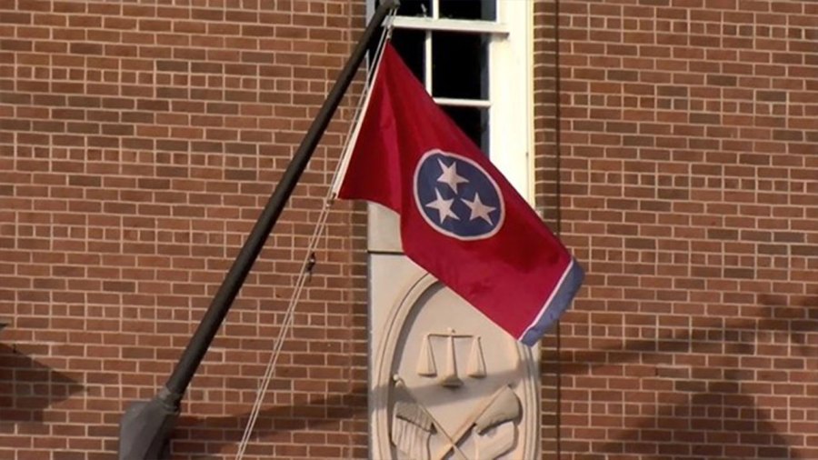 Tennessee lawmaker files ‘Pot for Potholes Act’