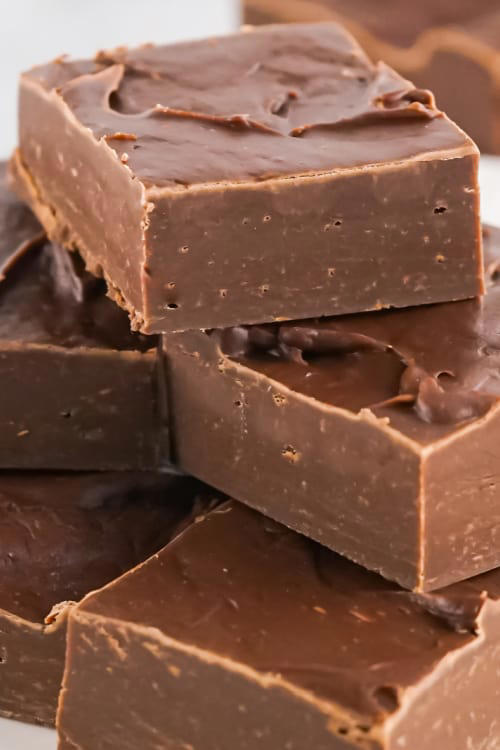 Easy 2 Ingredient Fudge Recipe