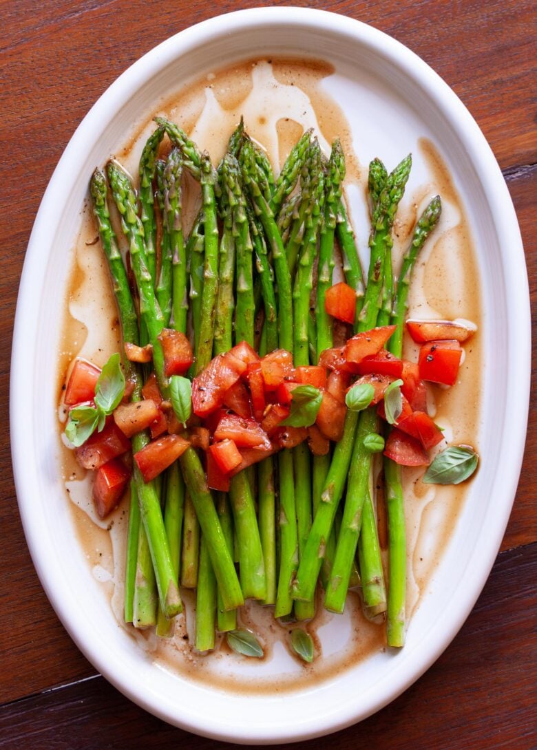 10-Minute Balsamic Asparagus Magic