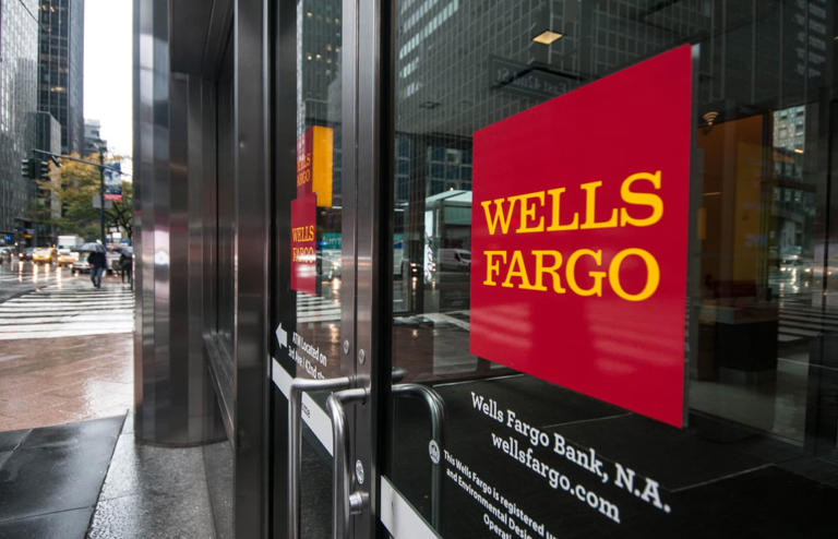 Wells Fargo hires $1.5 billion Pennsylvania team from Morgan Stanley