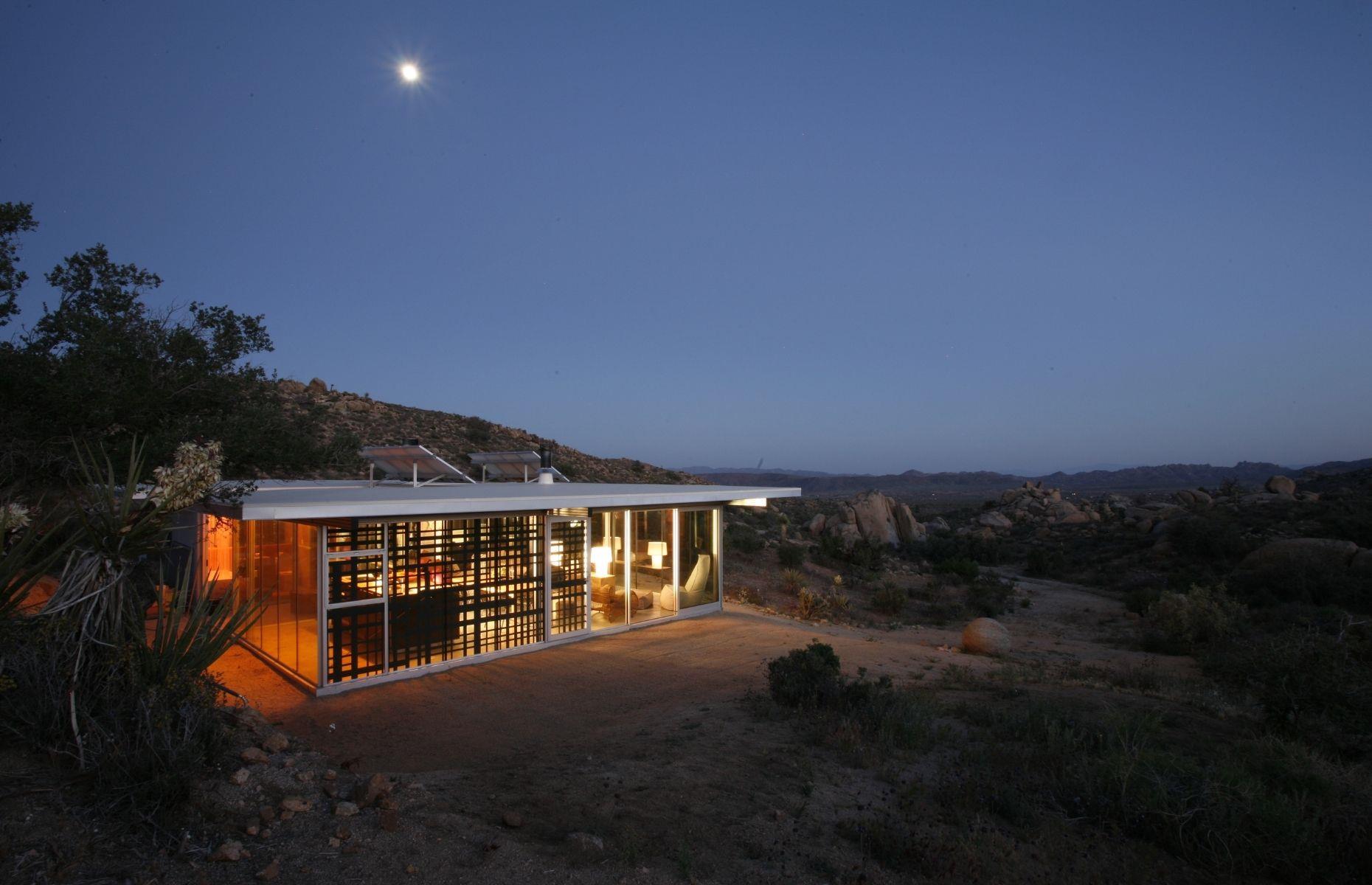 8 beautiful off-grid homes designed to escape the rat race