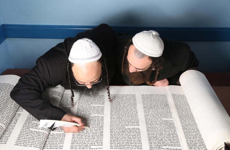 Reclaiming Dignity A Look At Misunderstood Jewish Modesty