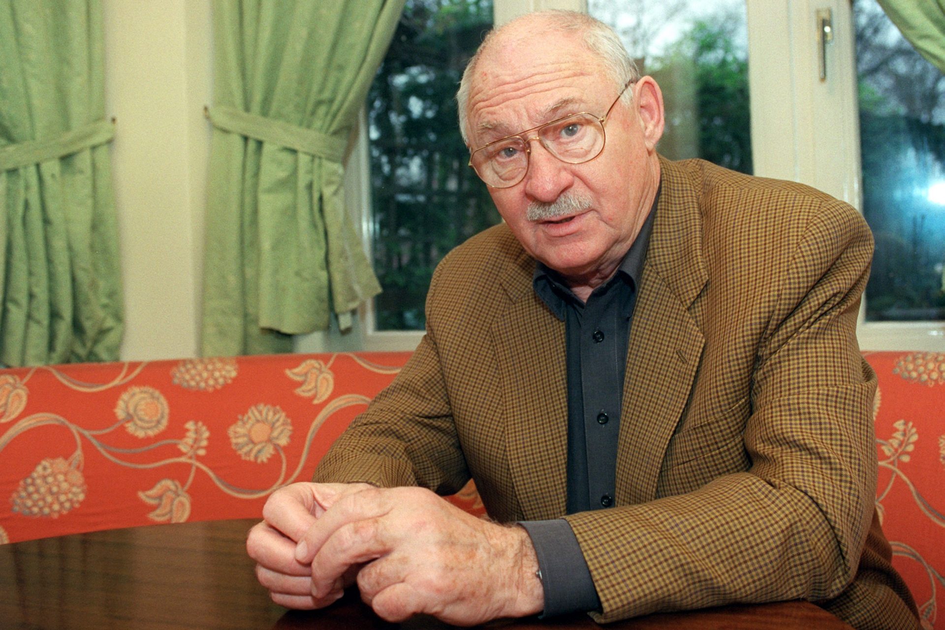 'Der Alte'-Darsteller Rolf Schimpf ist todunglücklich, nachdem er mit ...