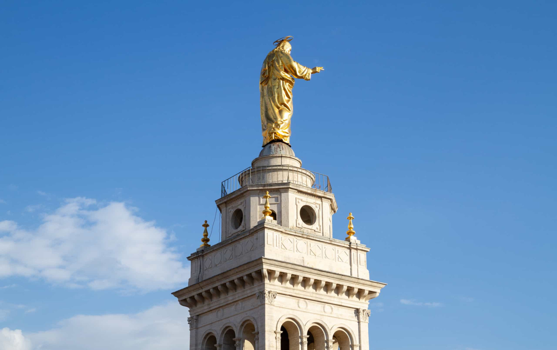 À la découverte des statues du Christ autour du monde
