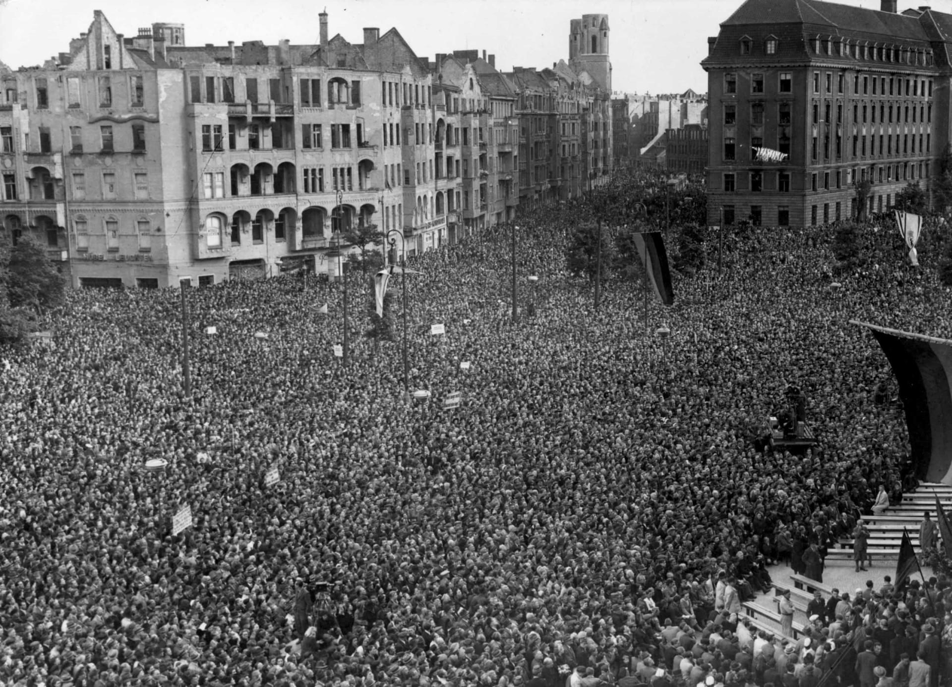 Tout savoir sur le blocus de Berlin en pleine guerre froide