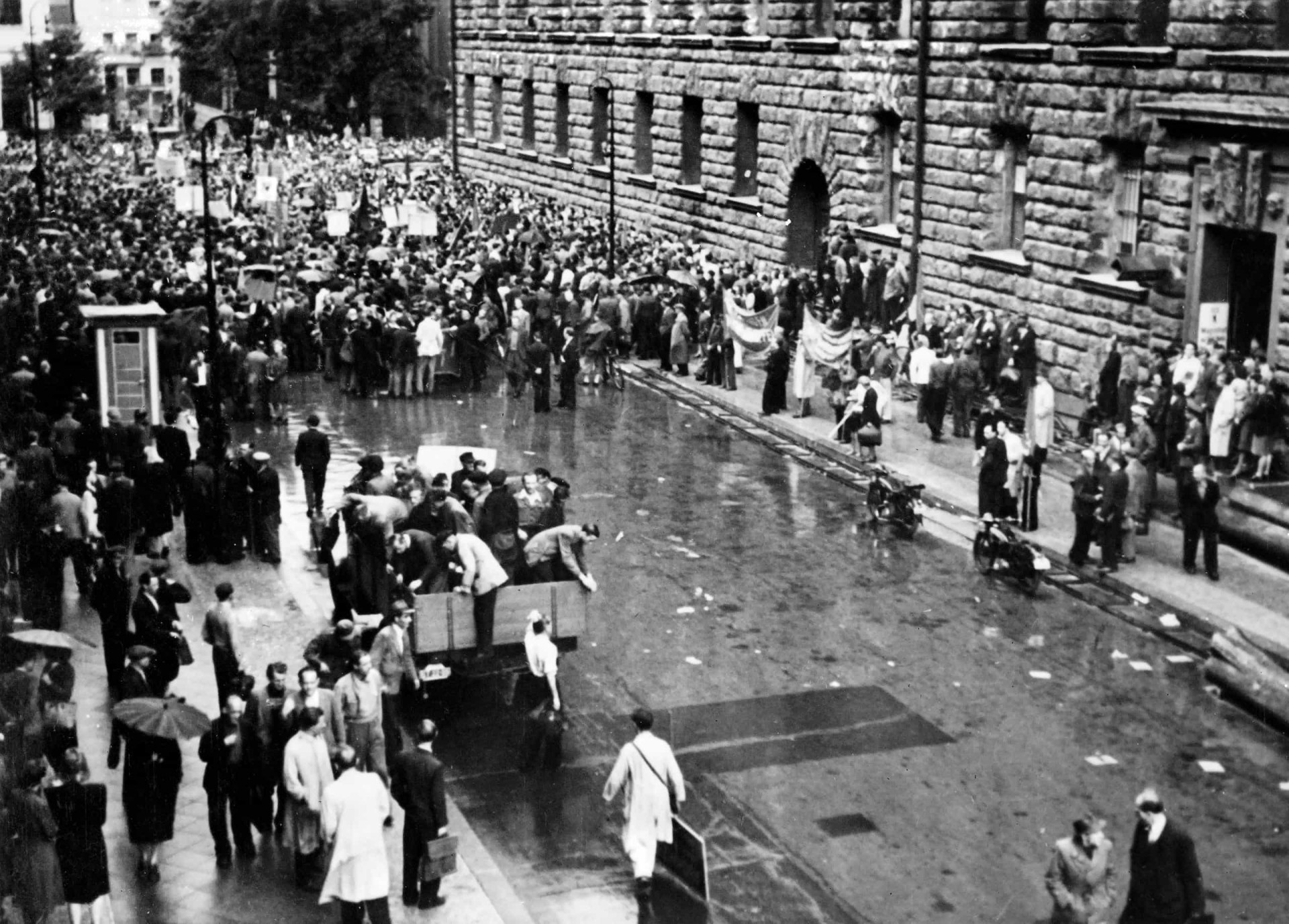 Tout savoir sur le blocus de Berlin en pleine guerre froide