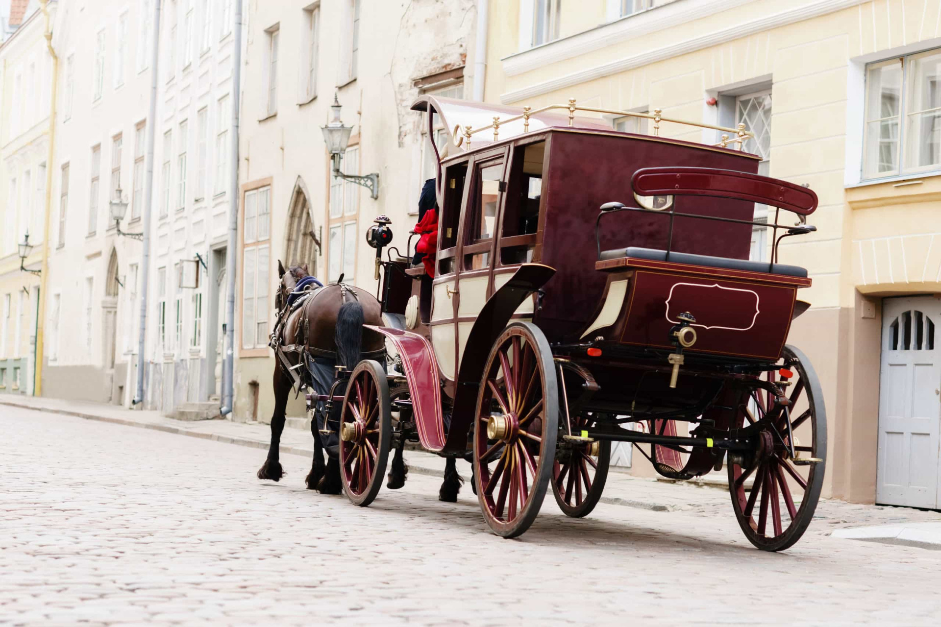 15 perfectly normal things that were scandalous 100 years ago