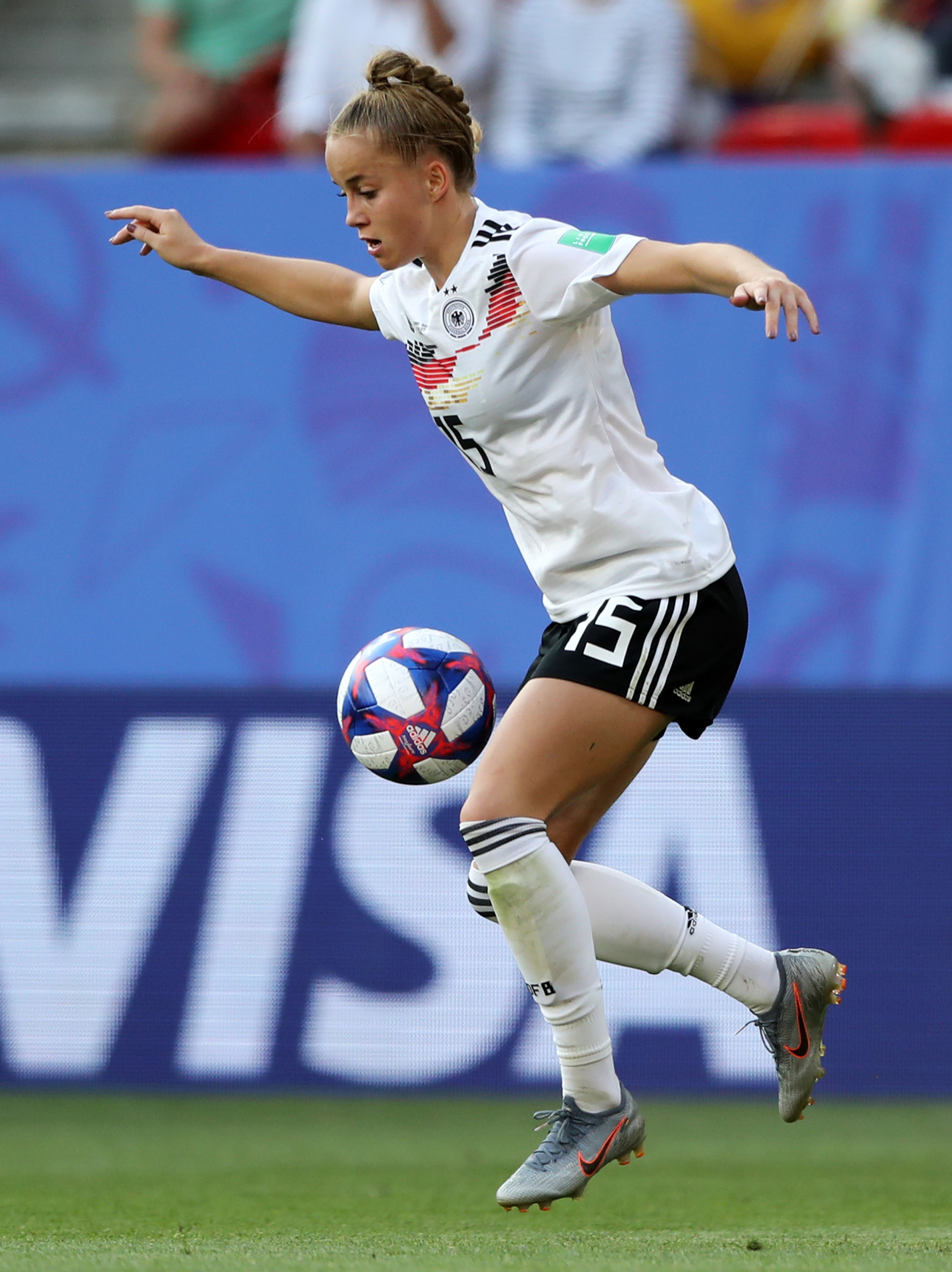 German soccer star Giulia Gwinn in images