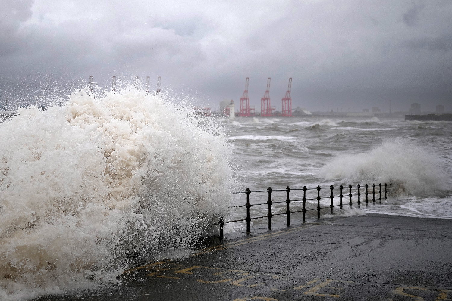 Storm Amy Liverpool: Hour-by-hour Met Office weather forecast as ...